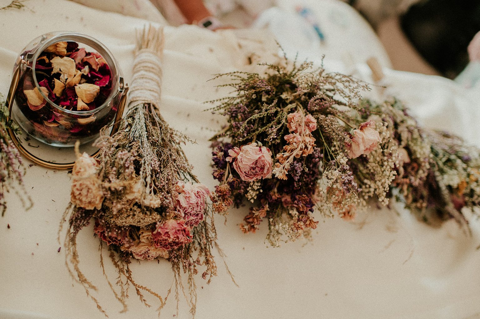 Sustainable Flowers For A More Environmentally Friendly Wedding - Great ...